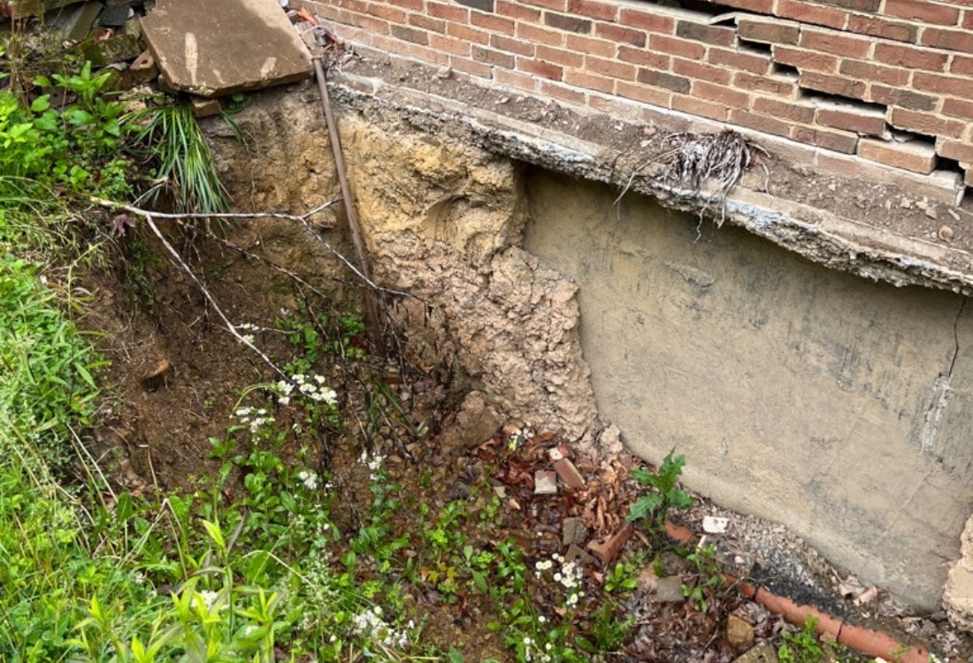 How to Stabilize a Foundation on Clay Soil with Push Piers